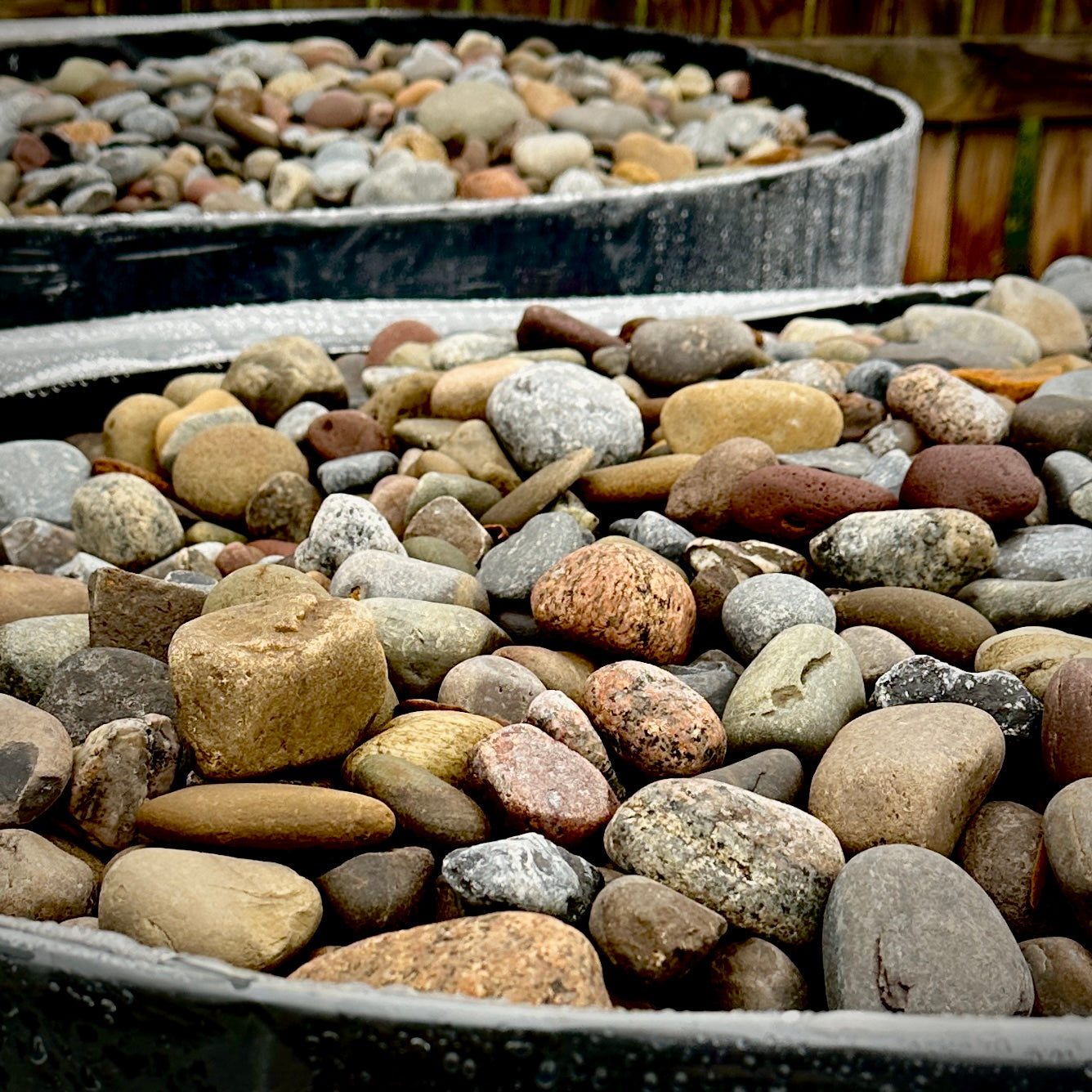 PA River Stone 1" - 3"- 2000 Pound Pallet – Tons Of Stone