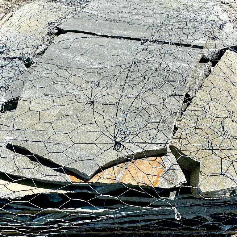 Brandy Flagstone- Medium- 2000 Pound Pallet – Tons Of Stone